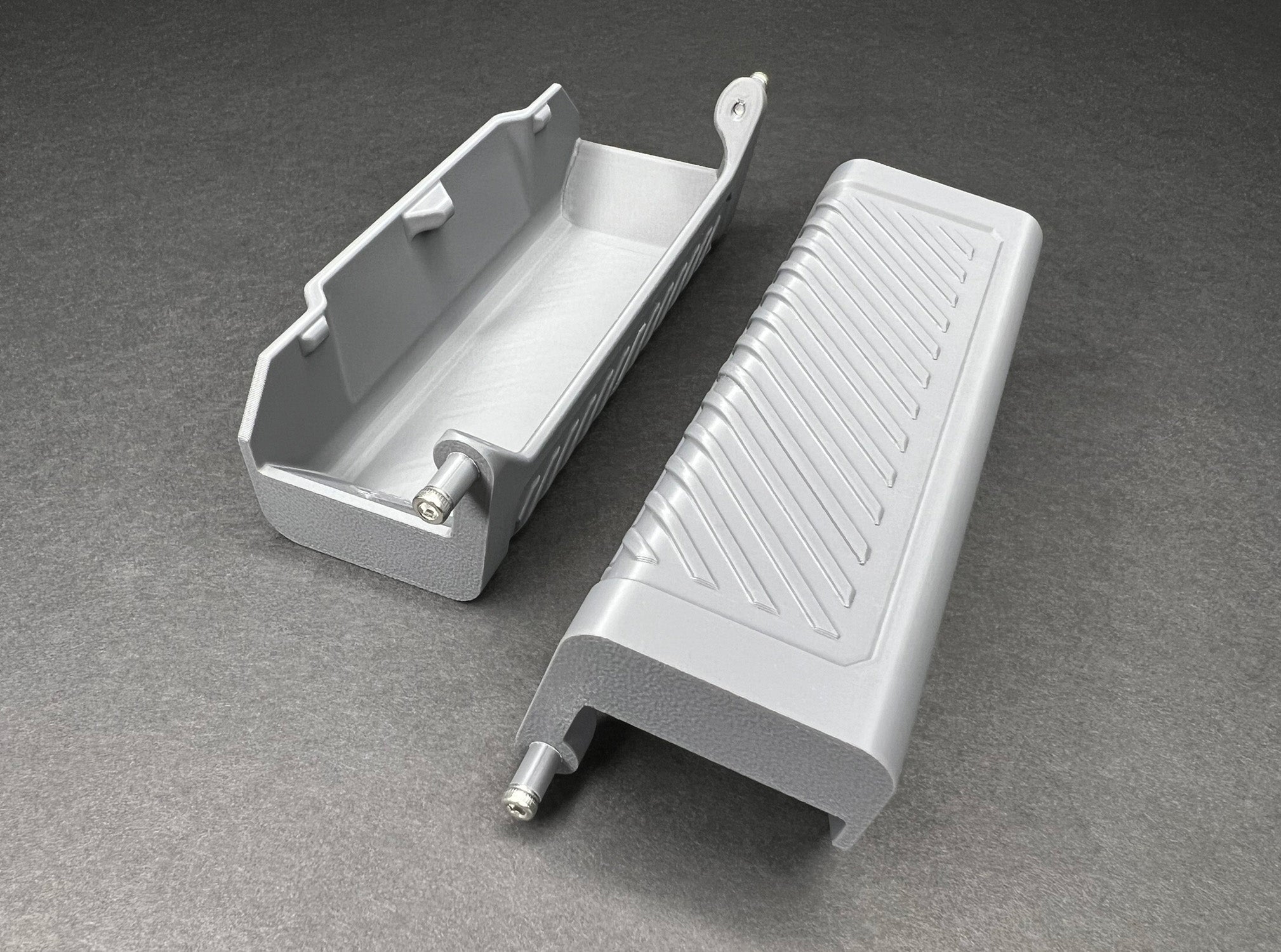 Storage Bin Replacement Latches and Handles – The Latch Store